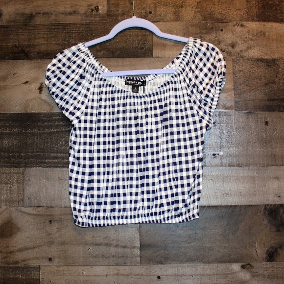 About A Girl | Tops | Navy Gingham Crop Top Nwt | Poshmark